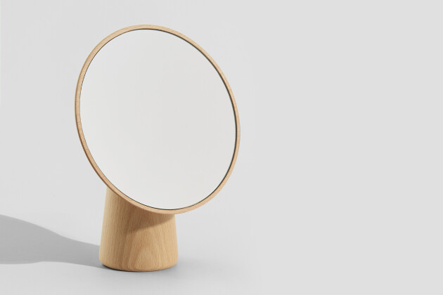 Cameo Mirror – Gavin Coyle